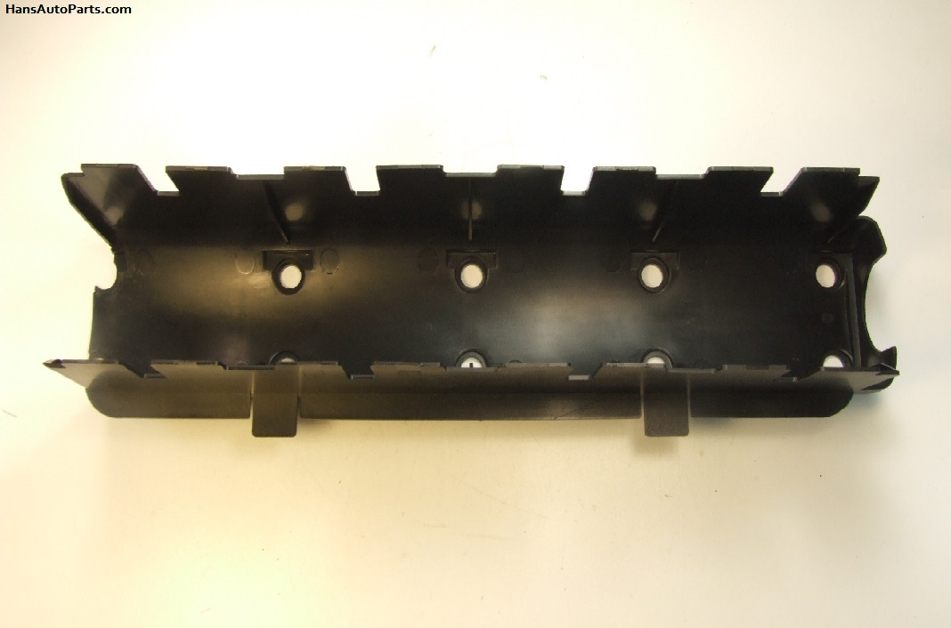 06A103544 Oil Deflector 98-16 Beetle Golf Jetta 2.0