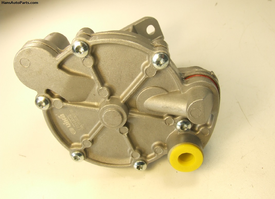 VW 075145100 $82 VW Vacuum Pump 5 Cylinder Diesel Eurovan.