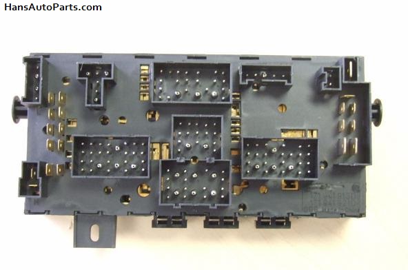 171941821D $51 VW Fuse Box Golf Jetta Quantum Cabrio Vanagon Scirocco