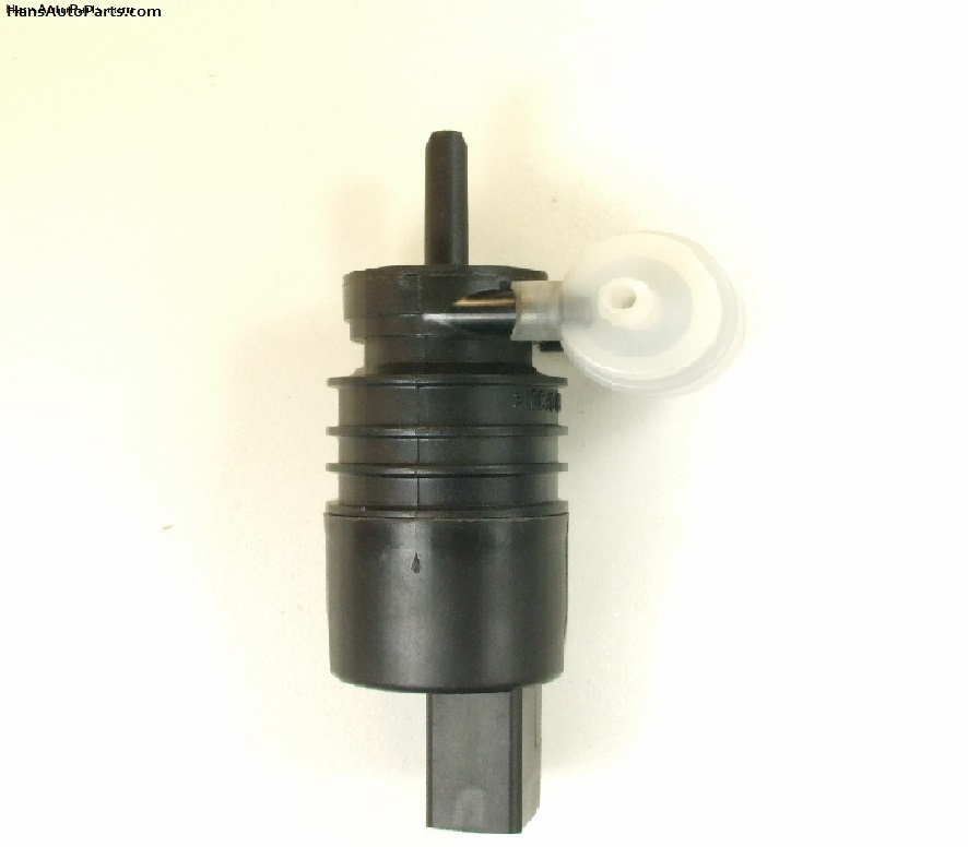 1J6955651 $4.00 Windshield Washer Fluid Pump 89-12 Golf Jetta Passat ...