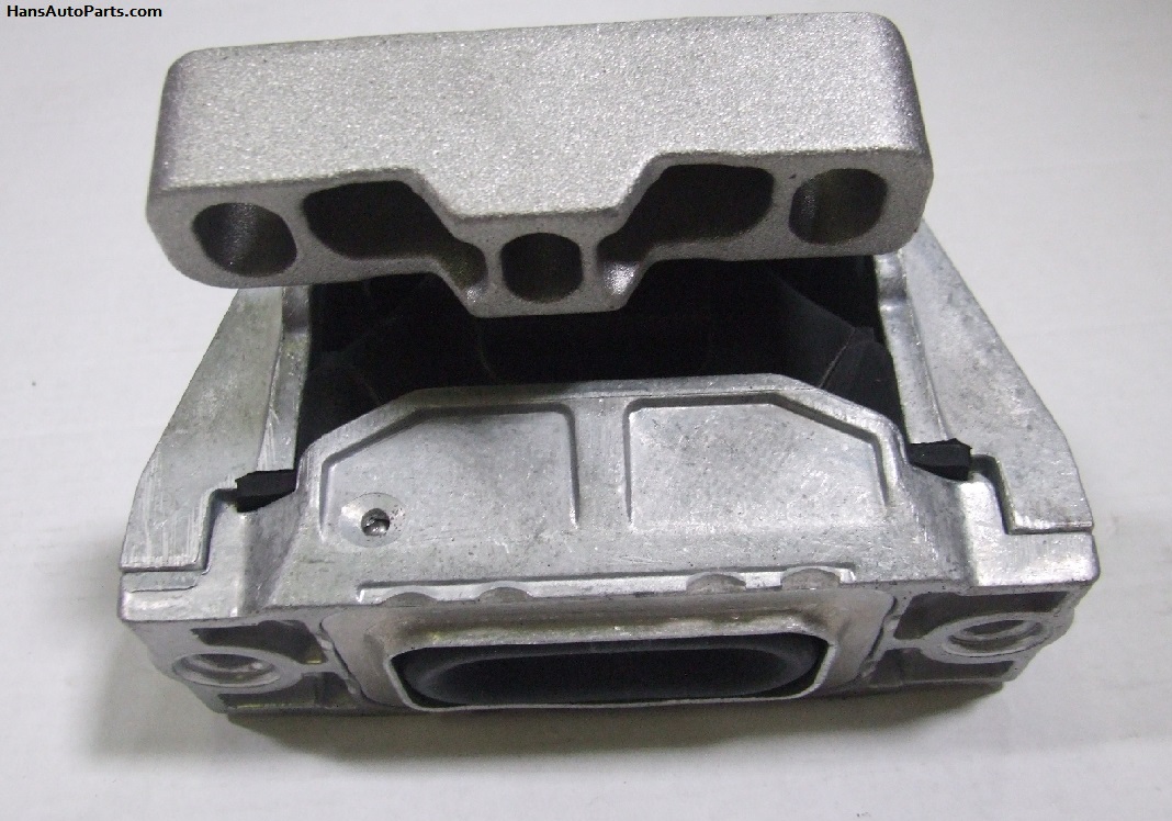 1K0199262AJ $26 OEM Right / Motor Mount Golf 1.4.