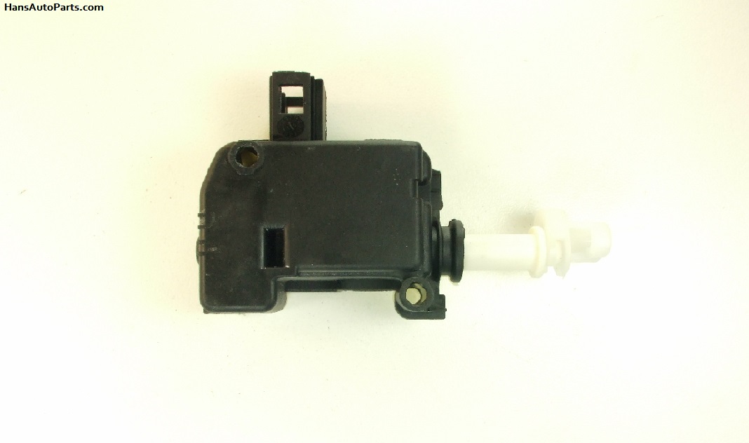 1K5959782 24.00 Fuel Filler Door Actuator 98-13 Golf Jetta Passat Audi TT