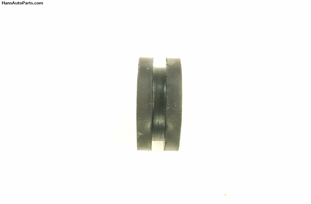 431129669 $4 OEM VW Audi Air Filter Housing Grommet Jetta Passat