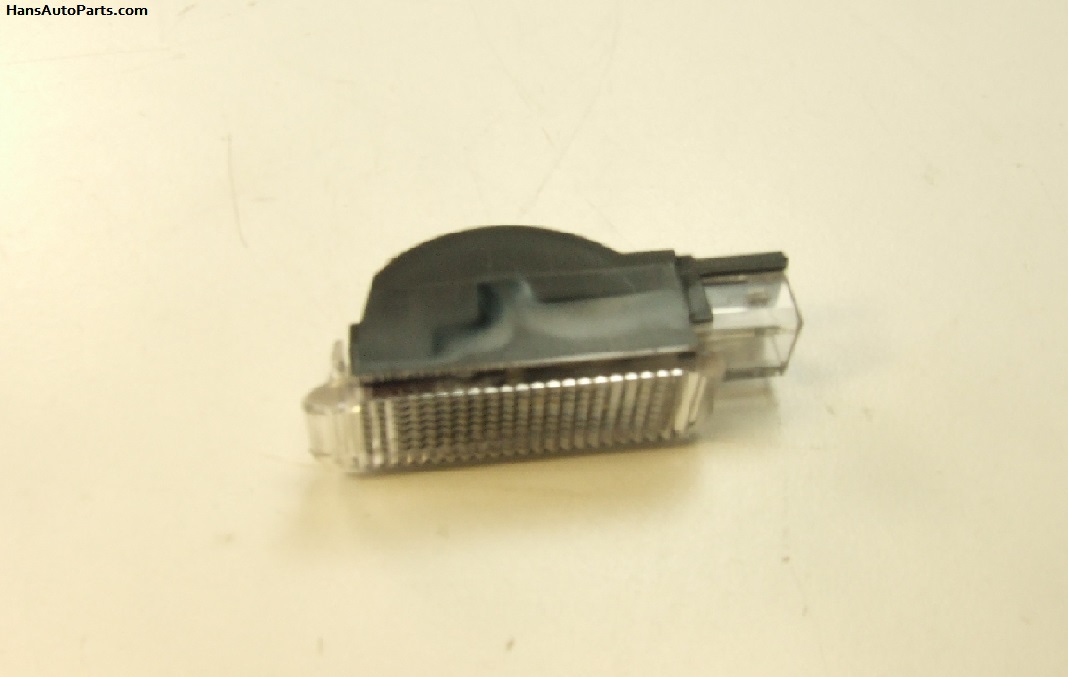 4B0947415A $20 OEM VW Audi Interior Light Phaeton