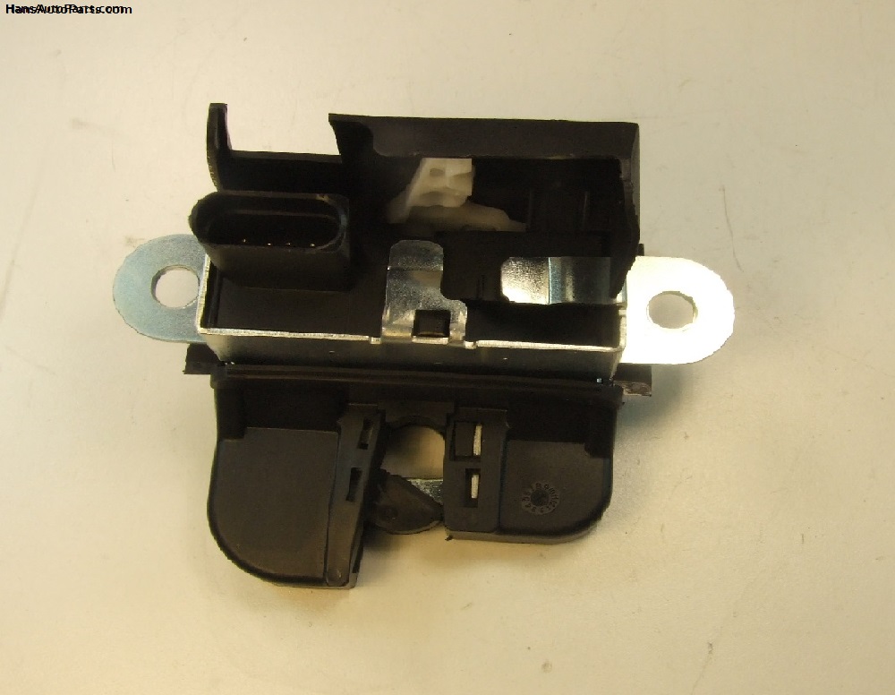 5M0827505E $19 VW Trunk Lock Actuator Golf Tiguan Jetta