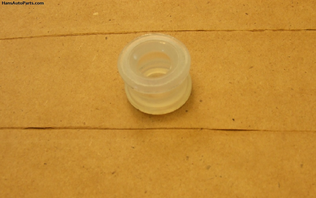 701711066 $7 OEM VW Gearshift Rod Bushing Eurovan