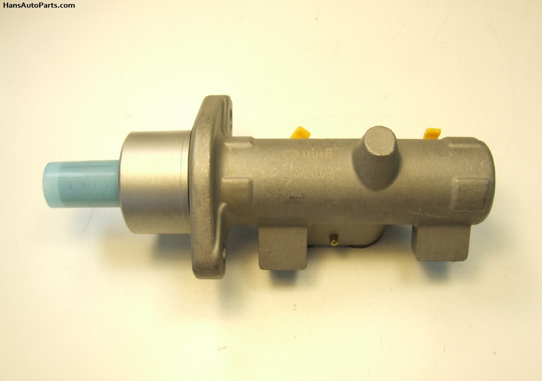 7D0611019B $32 VW Brake Master Cylinder Eurovan
