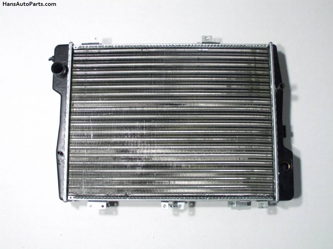 893121251G $39 Audi 480mm Radiator 2.3 80/90 Coupe.