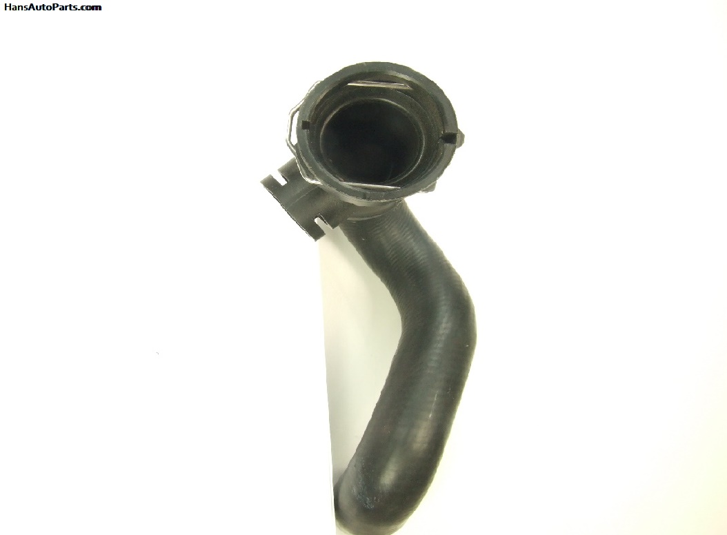8D0121055T $11 VW Audi Water Hose Passat A4 A6/S6