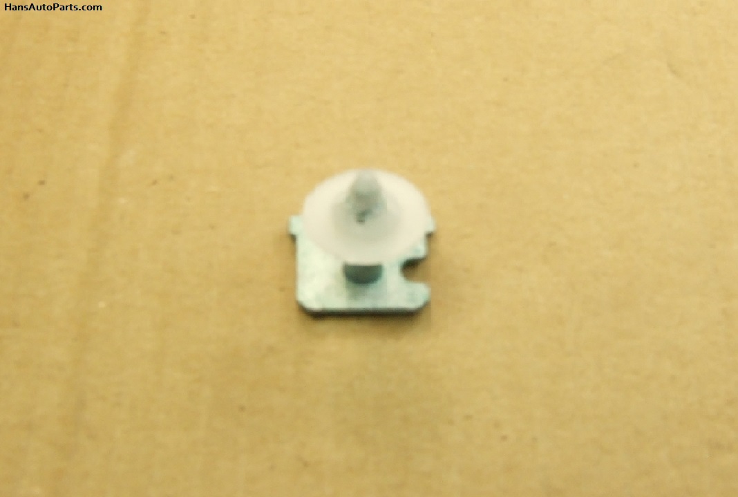 8E0807893 $6 OEM Audi Front Bumper Bolt Grommet A4/S4 RS4