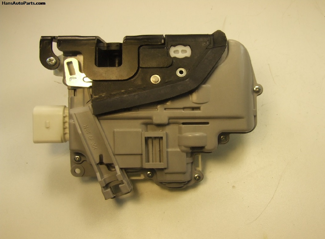 8J1837015A $65.78 VW Audi Left Front Door Latch Actuator Touareg Audi