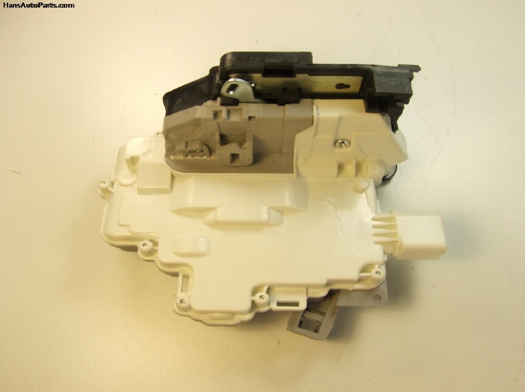 8K0839015 $66 Audi Left Rear Door Latch Actuator Q5 Q7 A4