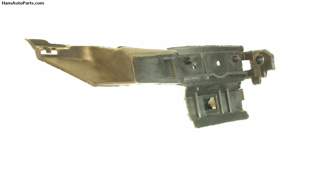 8K5807889A $6 OEM Audi Rear Bumper Left Upper Guide Piece A4.