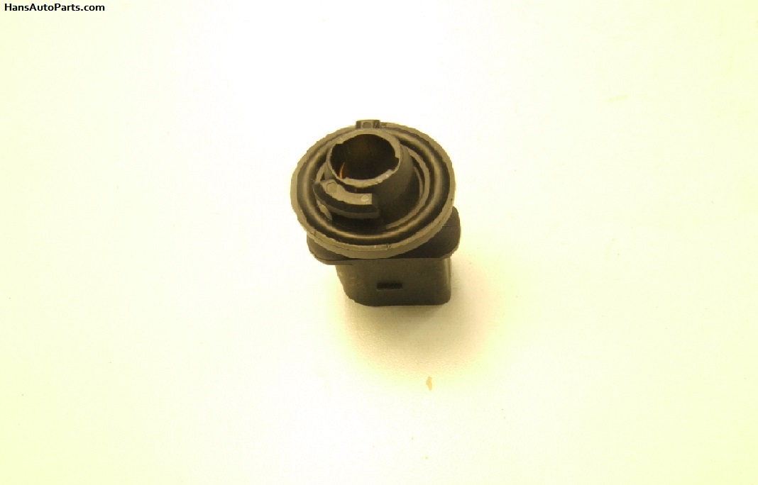 8N0953053 $12 OEM VW Audi Bulb Holder Beetle Passat Phaeton A5 Q7 TT