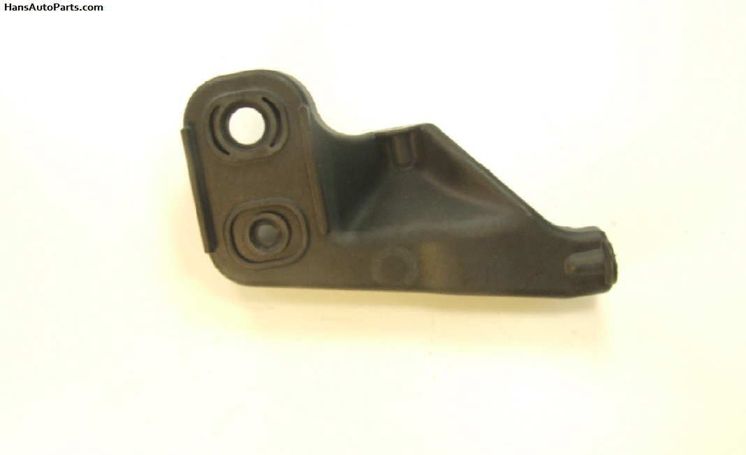 8P3807330 $4 OEM Audi Right Bumper Bracket A3