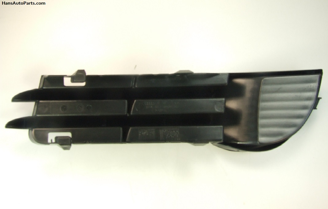 8P4807682A $65 OEM Audi Cooling Air Grill A3