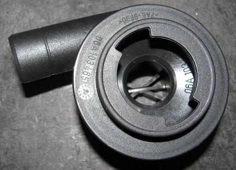 06A103465 $8 VW Air Oil Separator or Pressure Regularing valve Beetle ...