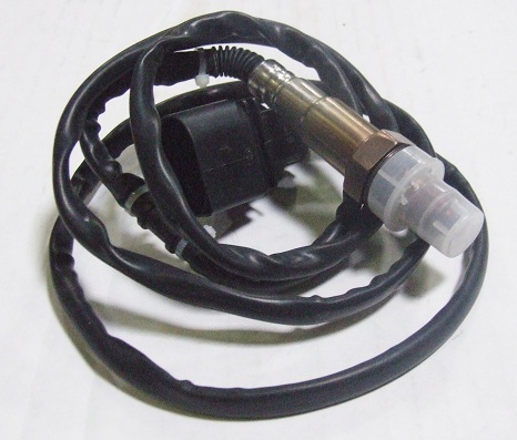 1K0998262D $59 VW Audi Oxygen Sensor Beetle 2.0 Eurovan Jetta 2.0 Golf ...