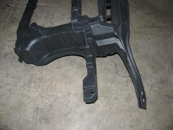 1K0805588F $50 VW Front Core Support Jetta 2.5 Gas