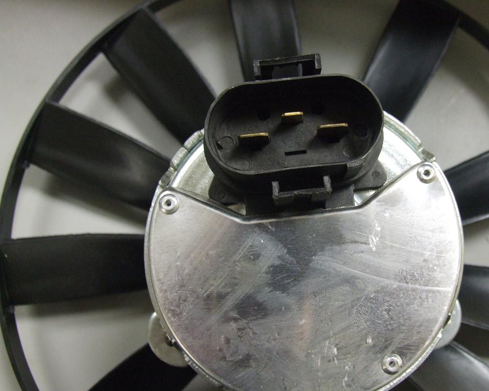 357959455L $66 VW Radiator Fan Corrado Jetta Ecodiesel VR6