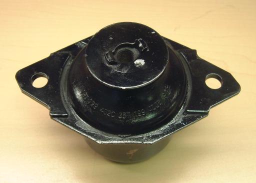 357199402B $11 VW Transmission Mount Golf Jetta 2.0 1.9 TD TDI