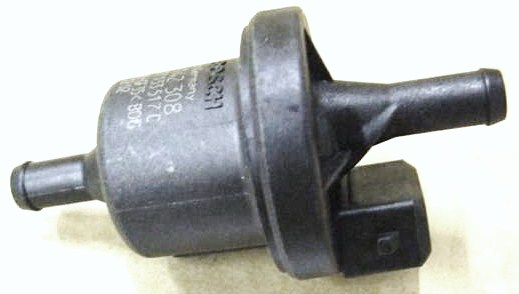 077133517C $50 OEM VW Vaccum System Valve Beetle Cabrio 2.0 Eurovan ...