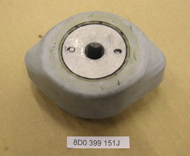 8D0399151J Left or Right Transmission Rubber Mount for 98-06 Passat Audi A4