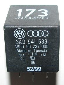 3A0941589 $16 OEM VW Close Contact Relay 173 Beetle Cabrio Eurovan Golf ...