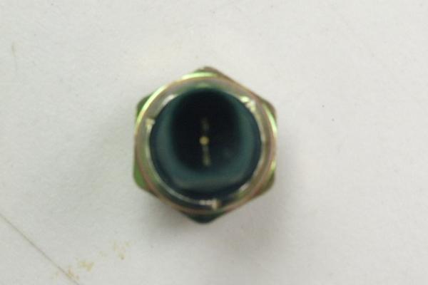 036919081A $3 VW Audi 1-Pin .3-.6 Bar Oil Pressure Switch Beetle 2.0 ...