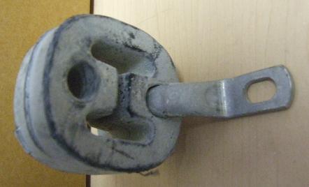8D0253147E $4 OEM VW Audi Exhaust Hanger Passat Golf 2.5 A3 A4 4.2 V8 2.0T
